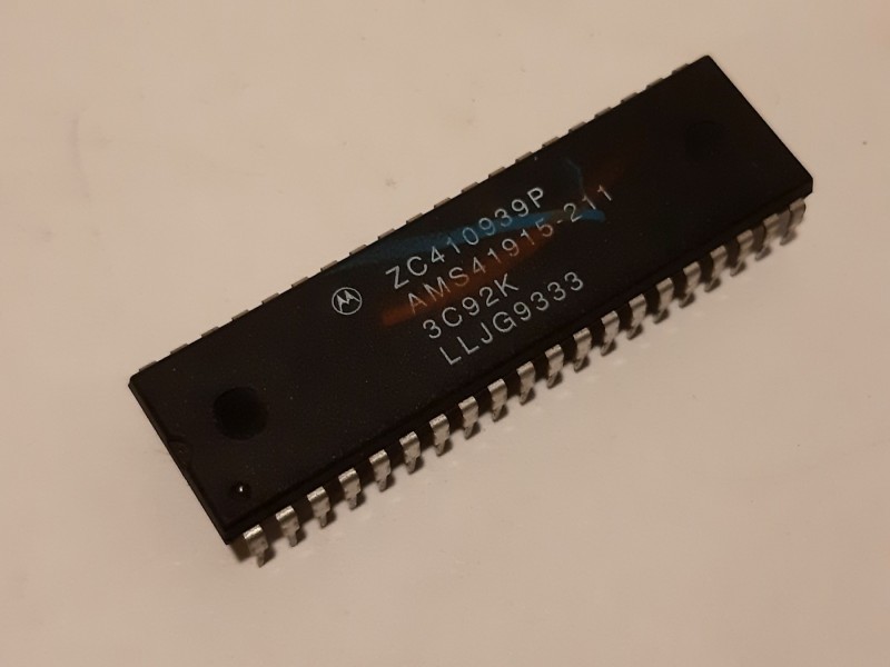 Chip ZC410939P Motorola