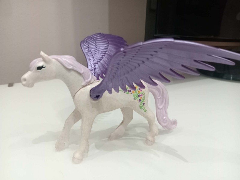 Playmobil Pink and White Horse Pegasus 5478