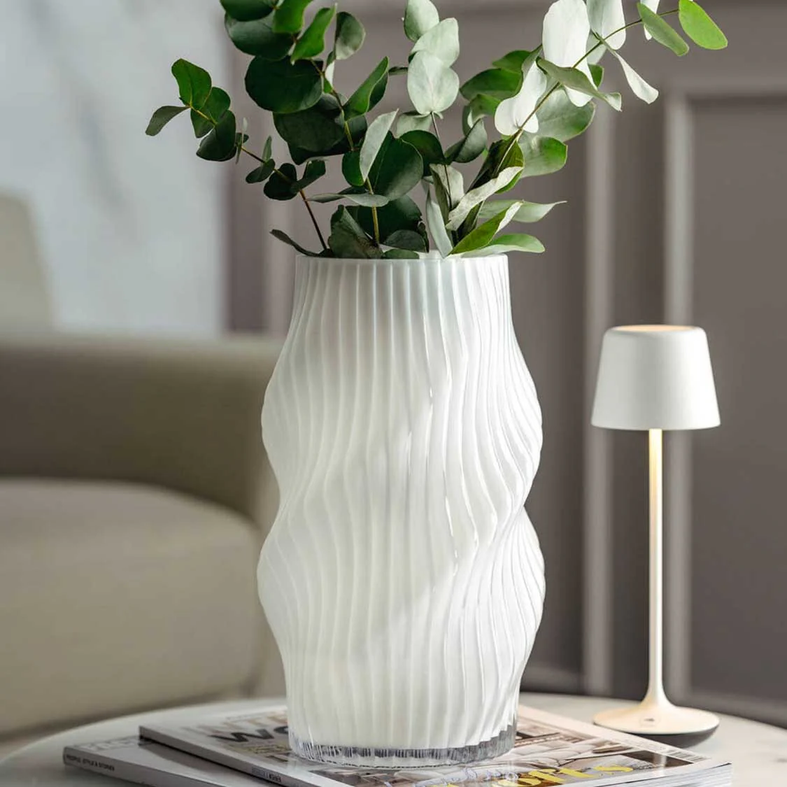 VAZA STAKLENA VERDI – Vase VERDI 30 cm white