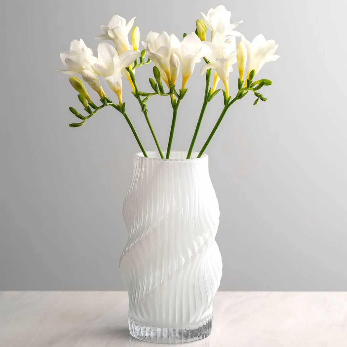VAZA STAKLENA VERDI – Vase VERDI 19 cm white