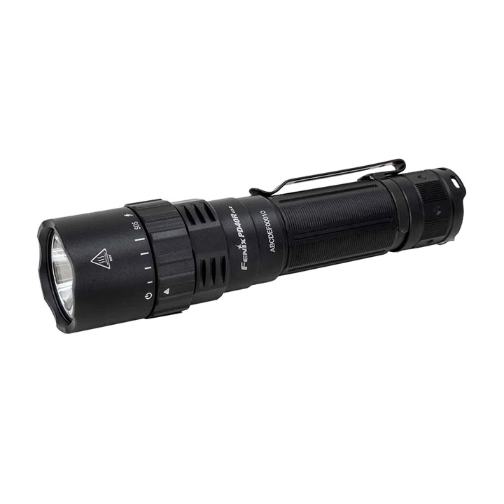 Lampa Fenix PD40R V3.0 punjiva