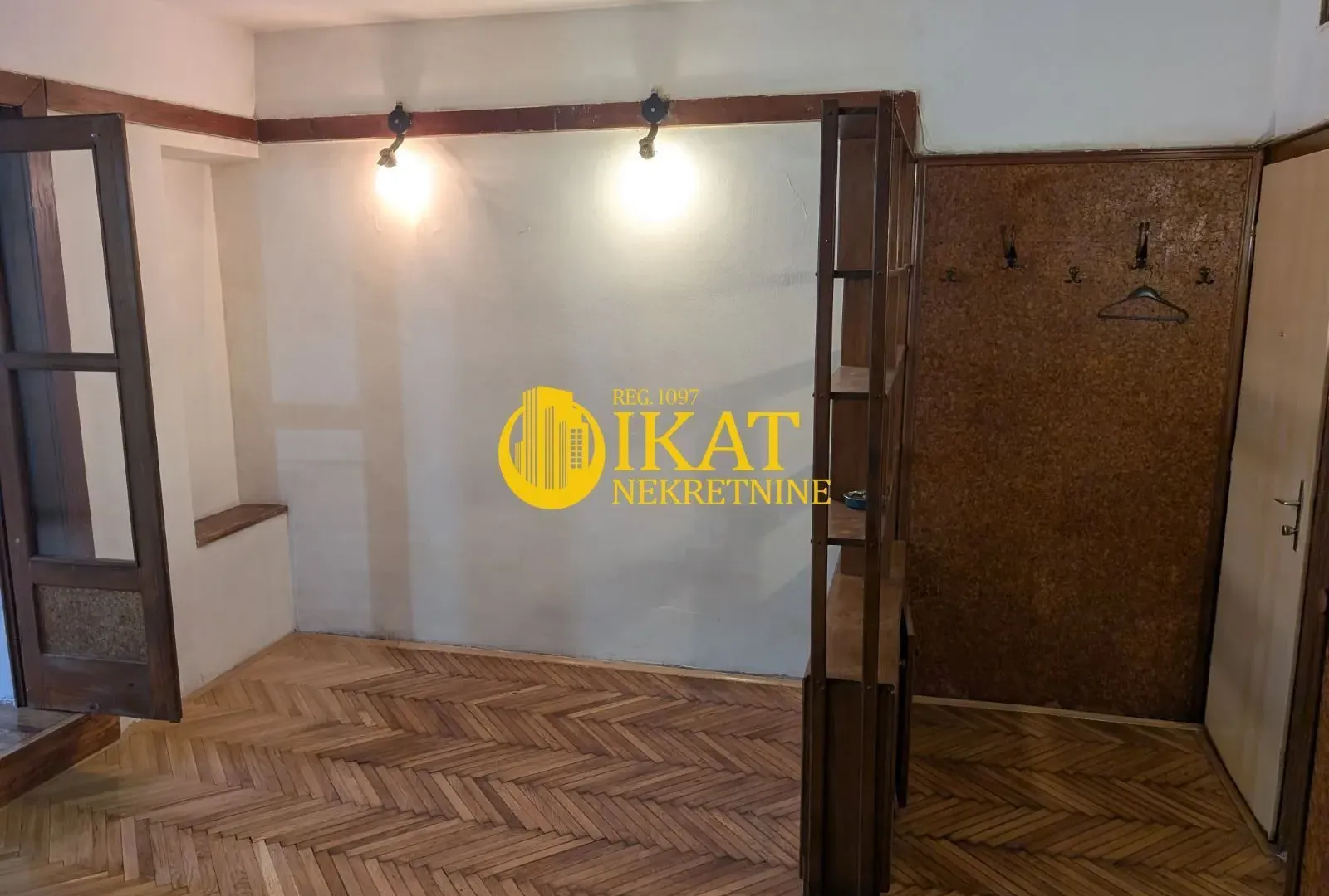 Prodaja, dvosoban stan, 52m², Stari Grad, Beograd