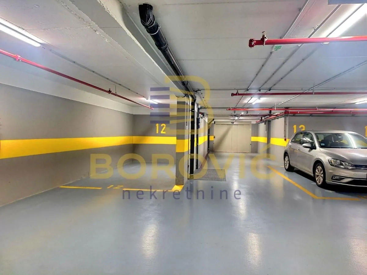 Prodaja, parking/garaža, 12m², Vračar Hram, Vračar Sve Podlokacije