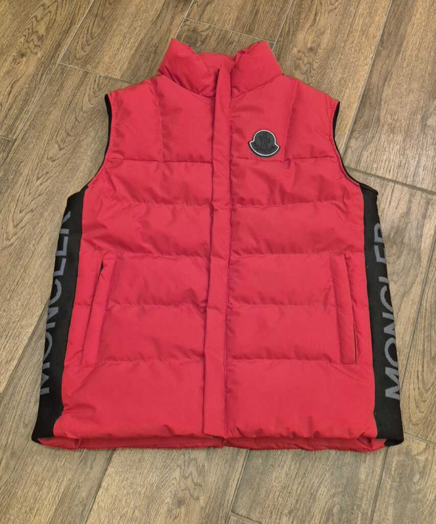 MONCLER prsluk