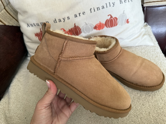 Ugg clasic ultra mini POSLEDNJA CENA