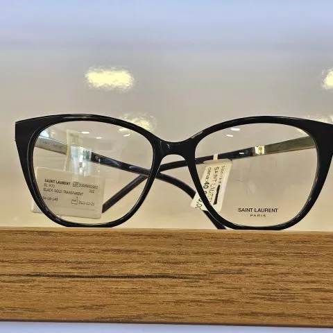 SAINT LAURENT ŽENSKE NAOČARE ZA VID - MODEL 1
