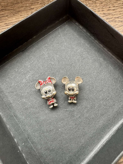 Pandora privezak Mickey Mouse & Minnie Mouse