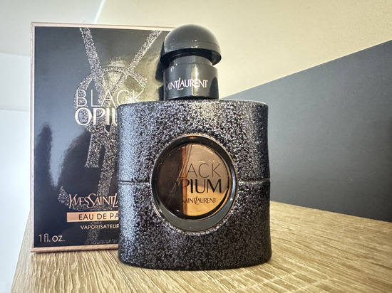 Parfem YSL Black Opium