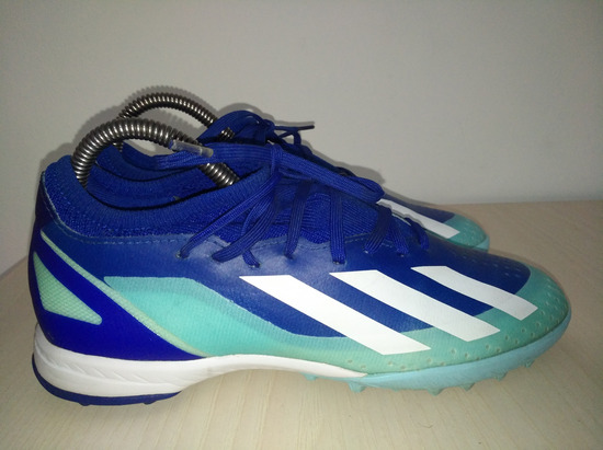 Adidas decije patike za fudbal br 39,5 (24,5cm