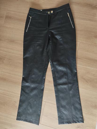 Zara kozne pantalone SNIZENO 2200