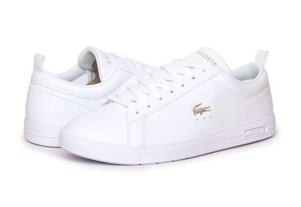 Lacoste 
Plitke patike
- Court Base