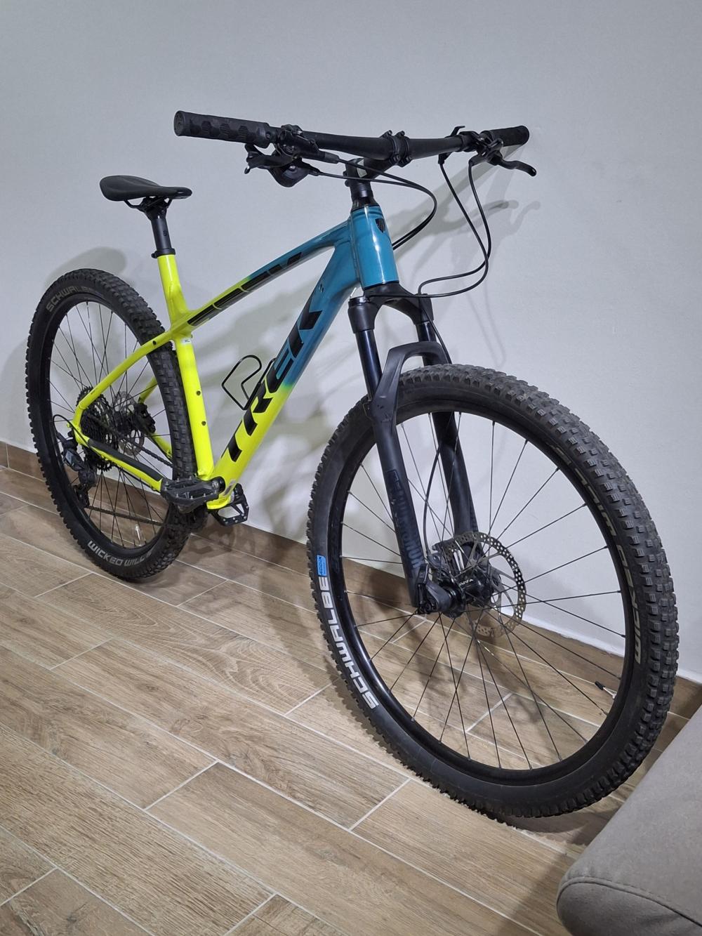 Trek xcaliber 9