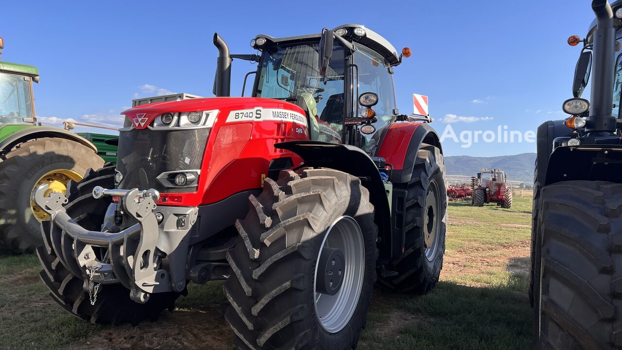Massey Ferguson 8740 traktor točkaš