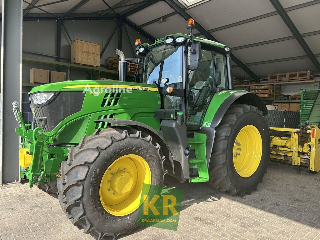 Novi John Deere 6155M traktor točkaš