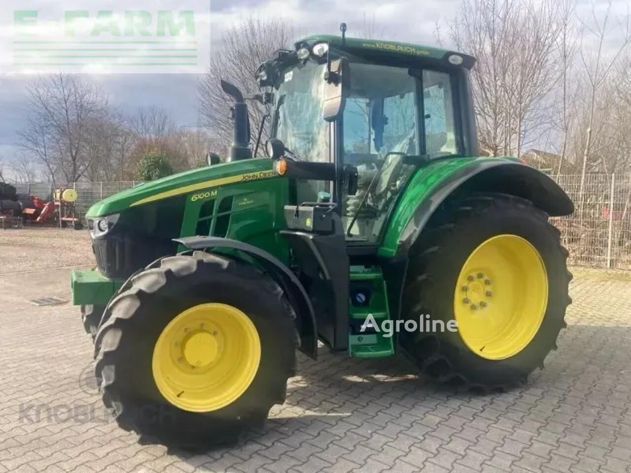 John Deere 6100m traktor točkaš