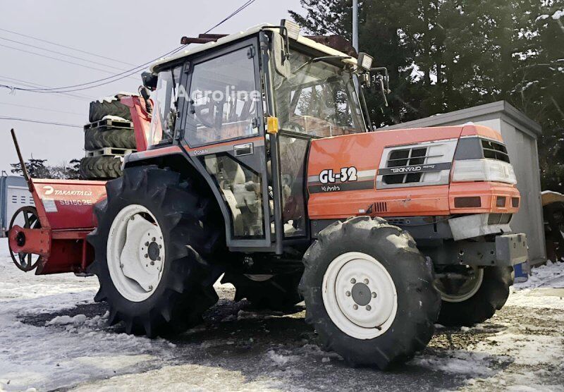 Kubota TRACTOR(Kubota) traktor točkaš