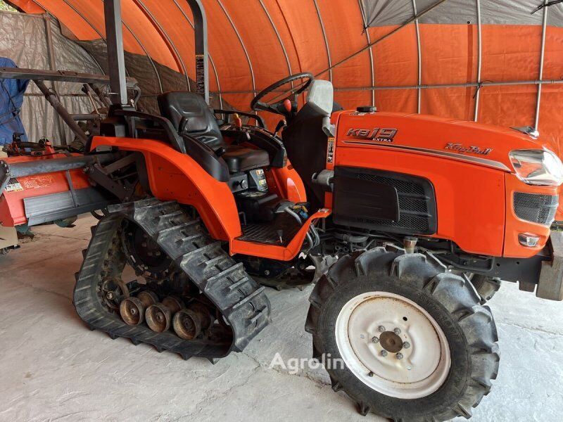 Kubota TRACTOR(Kubota) traktor točkaš