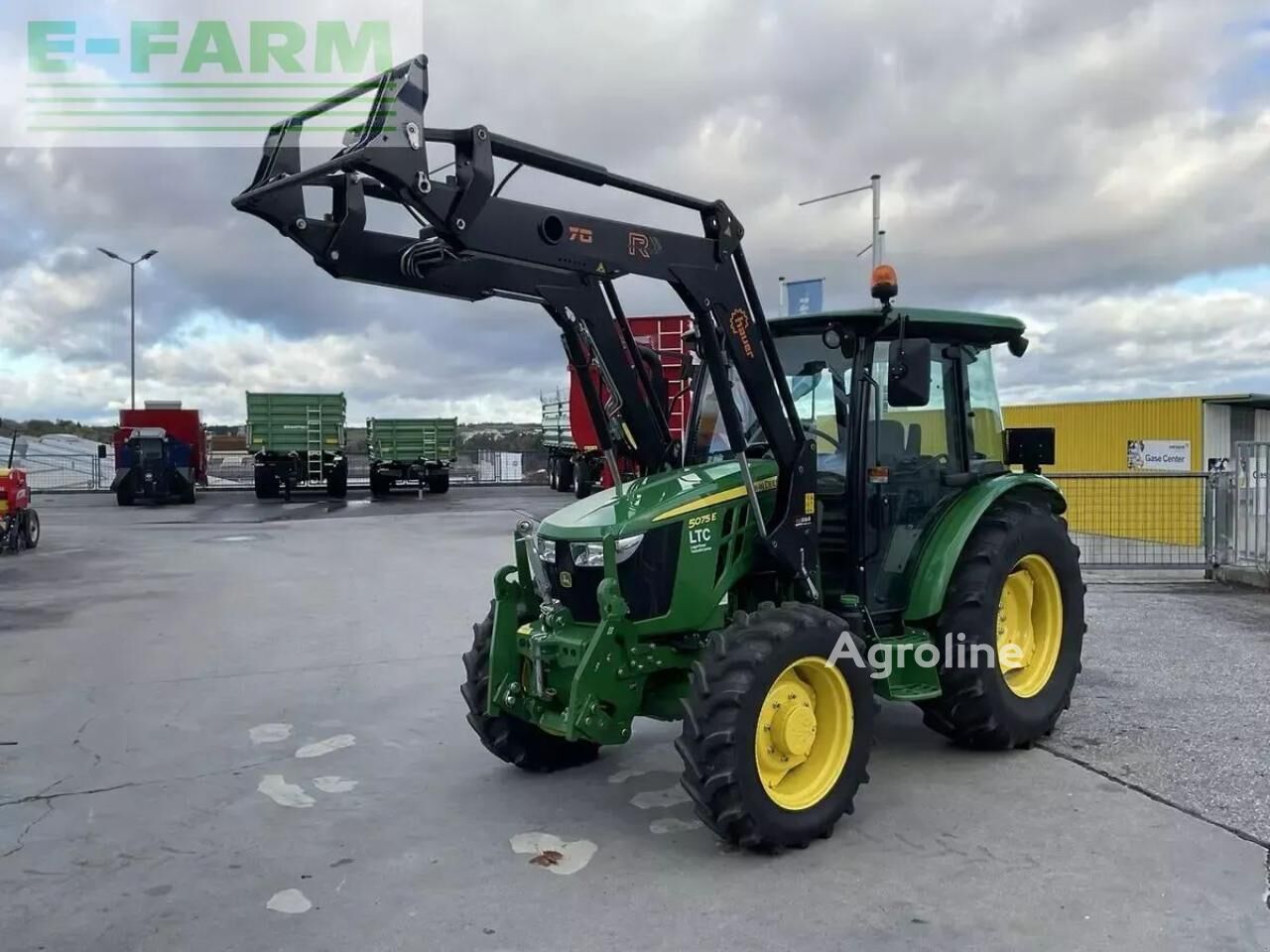 John Deere 5075e traktor točkaš