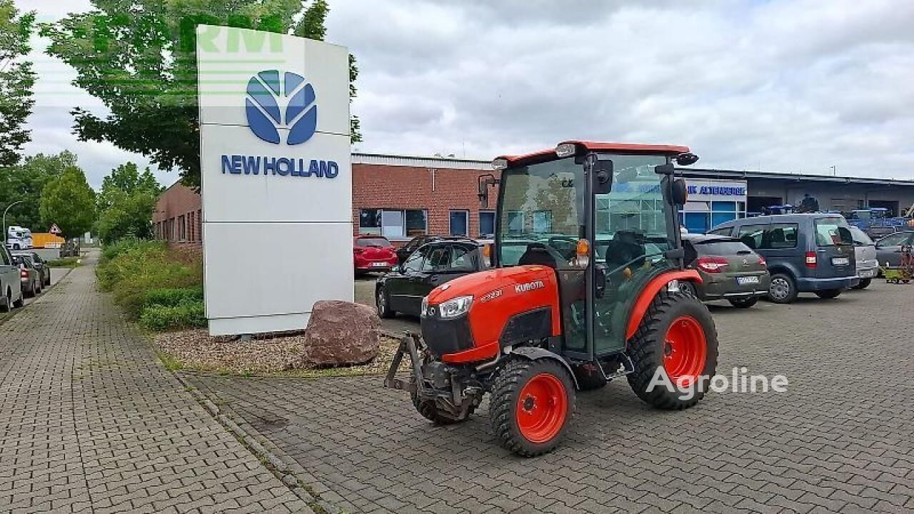 Kubota b2231 h traktor točkaš