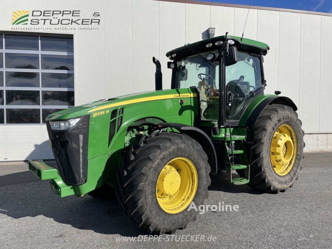 John Deere 8335R traktor točkaš
