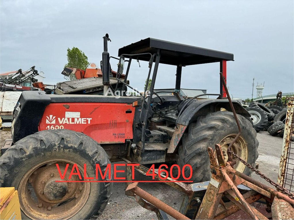 Valtra 6400 PARA PEÇAS traktor točkaš