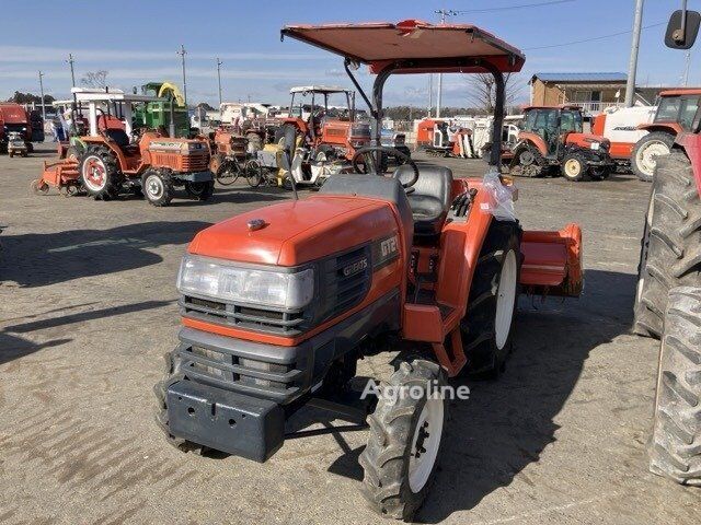 Kubota TRACTOR(Kubota) mototraktor