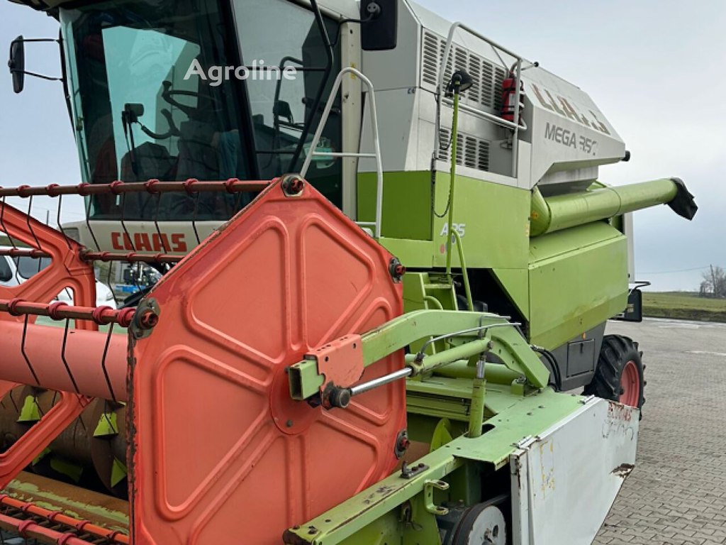 Claas Mega 350 APS kombajn za žito