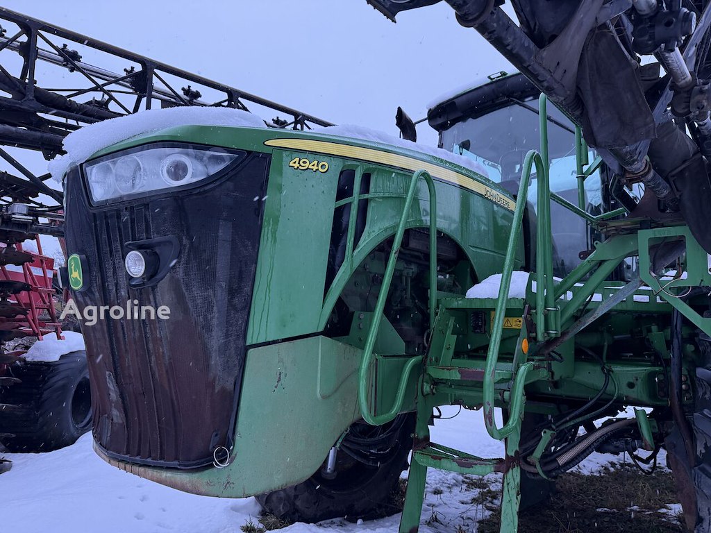 John Deere 4940 samohodna prskalica