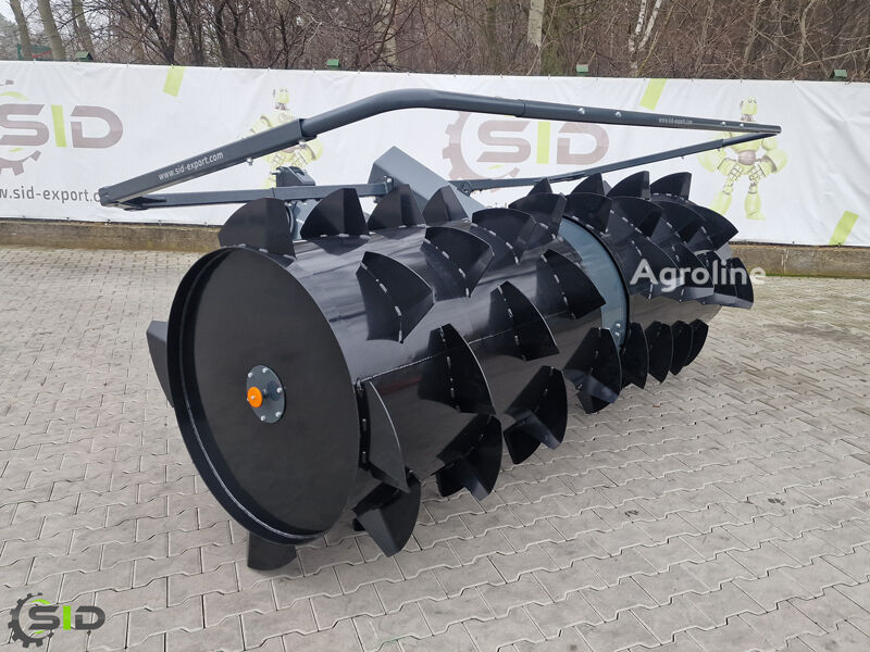 Novi SID SILAGE SPREADER / SILAGEVERTEILER 2,5 (RP-1) silažni valjak