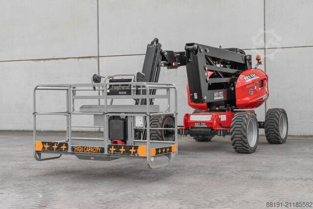Artikulisan teleskopski bum lift
Manitou 160 ATJ+