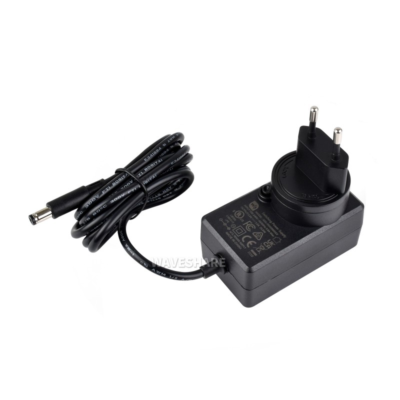 Univerzalni punjač AC/DC adapter 5V 5A