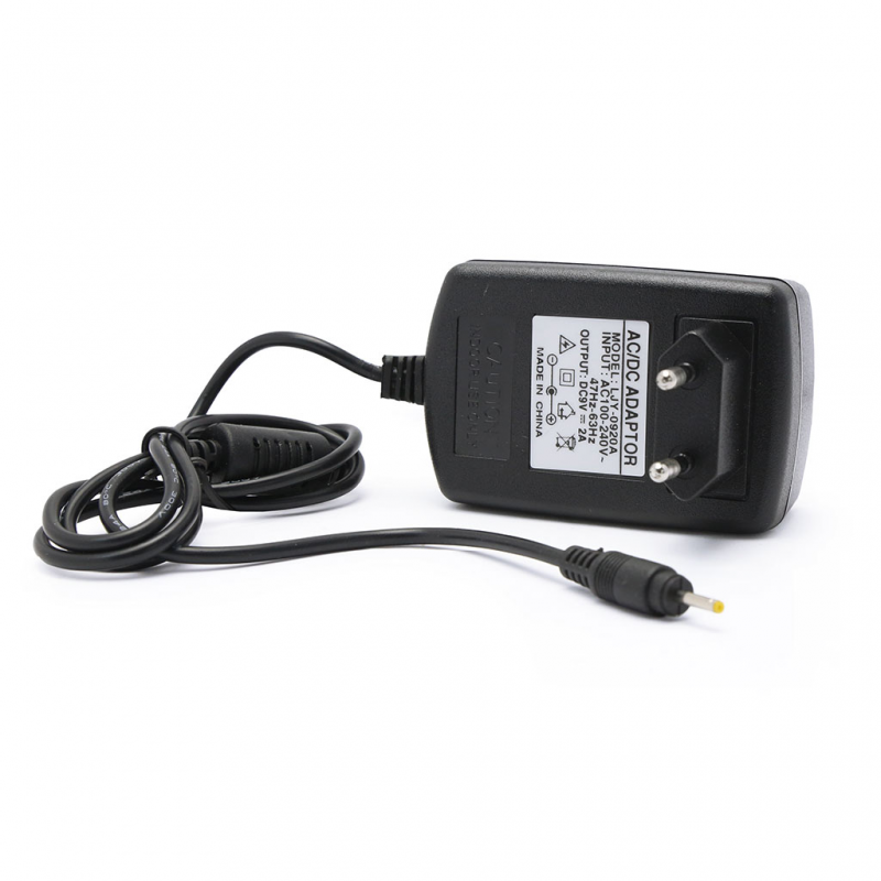 Univerzalni punjač AC/DC adapter 9V 2A
