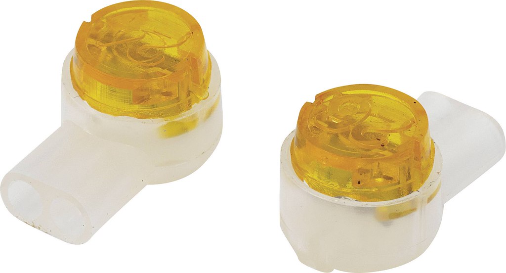 Konektor za jednozilne provodnike, presek savitljivih: 0,13-0,65 mm 2, kruti provodnik: 0,13-0,65 mm 2 kom stubovi: 2 Tru Components 808667 100 komada zute