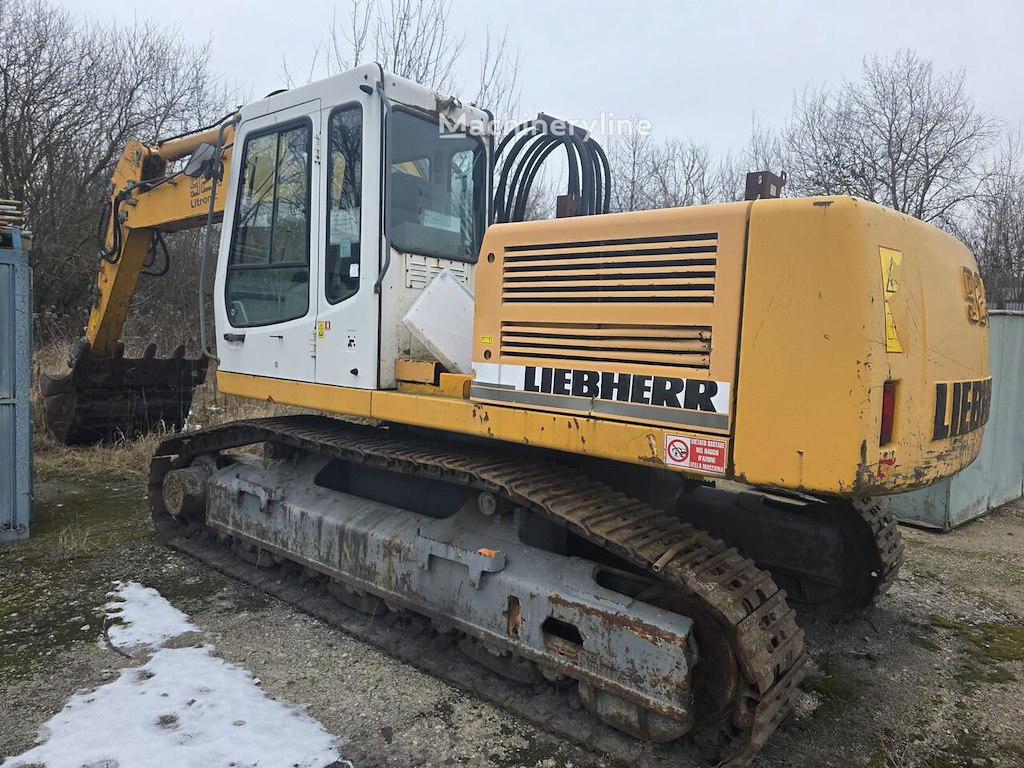 Liebherr R924 bager guseničar po rezervnim delovima