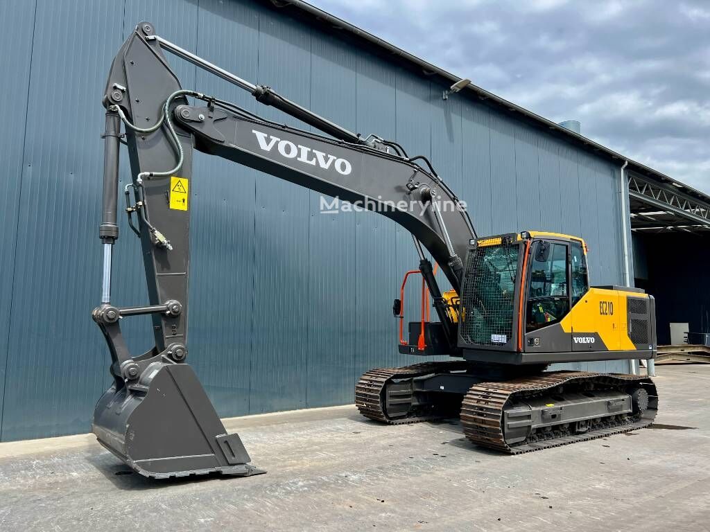 Volvo EC210 bager guseničar