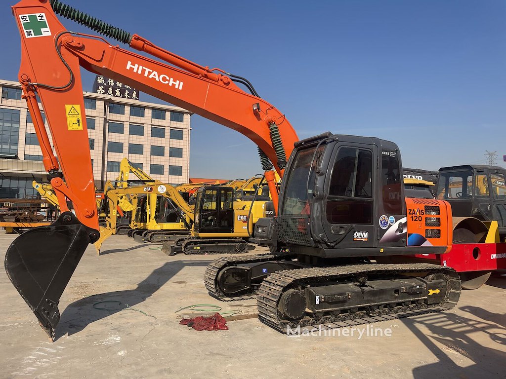 Hitachi ZX120 bager guseničar