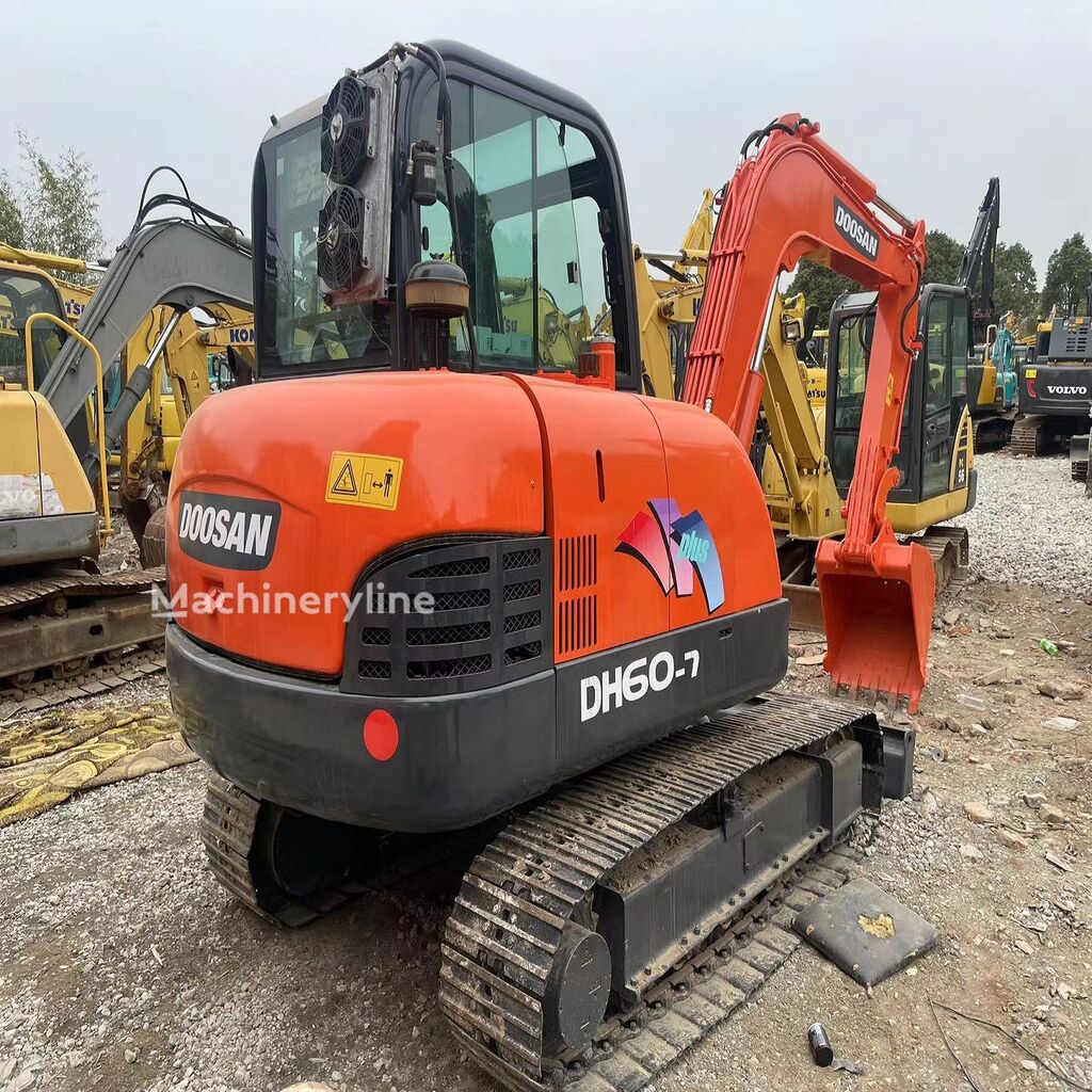 Doosan DH60 midi bager