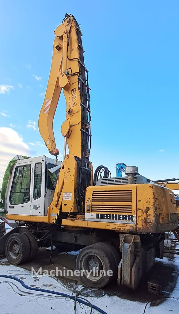 Liebherr A 924 B for parts bager točkaš po rezervnim delovima