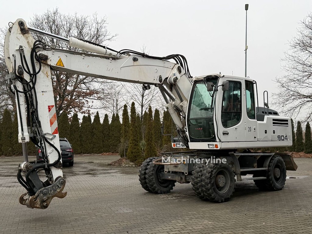 Liebherr A 904 C LITRONIC KOPARKA KOŁOWA bager točkaš