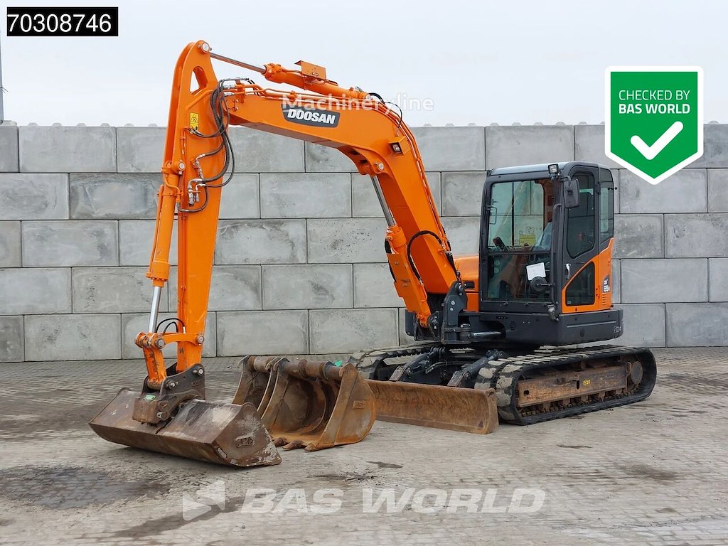 Doosan DX85 R-3 A/C - 3 Buckets mini bager