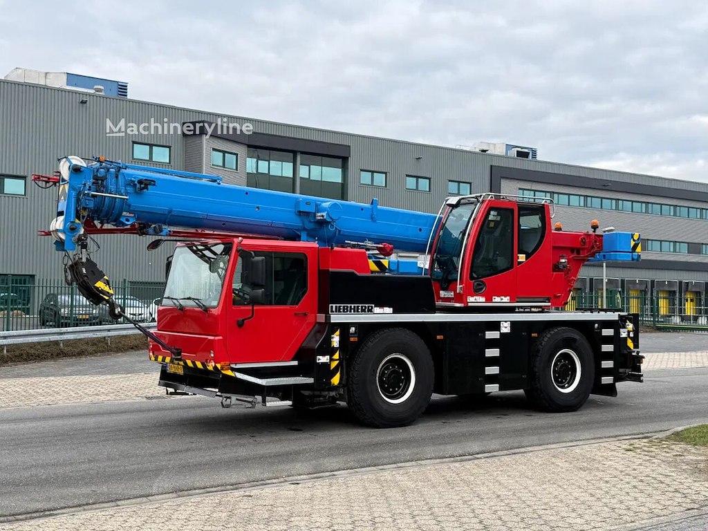 Liebherr LTM1030/2.1 dizalica za sve terene