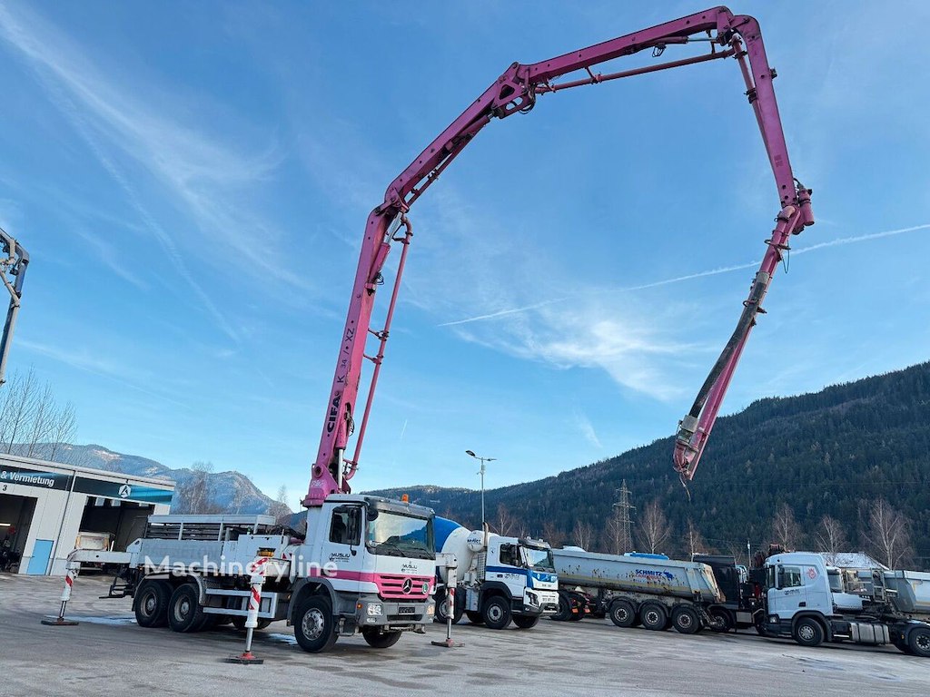 Cifa K31 XZ 5 na šasiji Mercedes-Benz Actors 2641 pumpa za beton