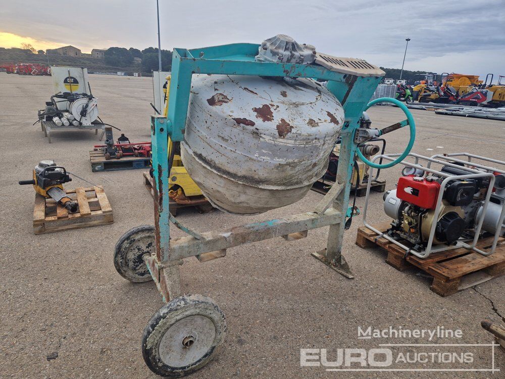 Prodaje se Imer 300 Ltr Three-Phase Concrete Mixer / Hormigonera Trifásica de 30 betonsku mešalicu na aukciji