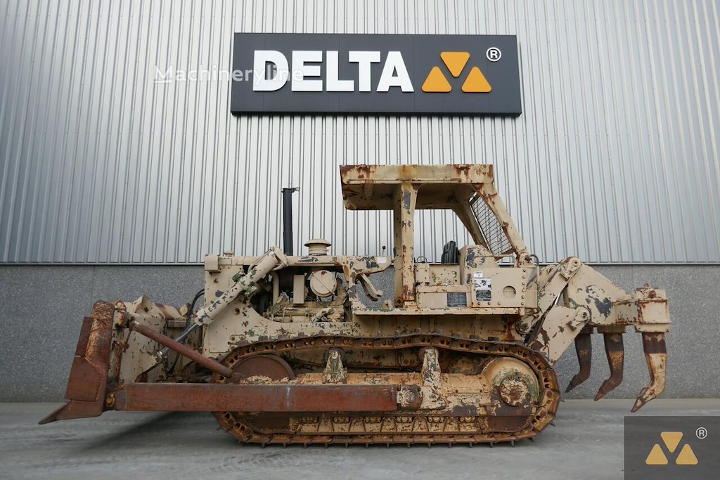 Caterpillar D7G Ex-army buldožer