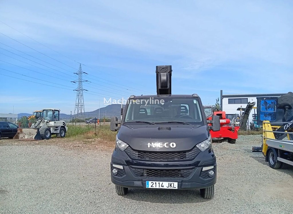IVECO NACELA 50C15 auto dizalica s korpom