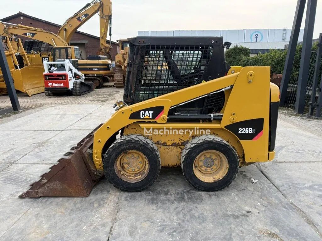 Caterpillar 226B3 Turbo closed cabine mini utovarivač