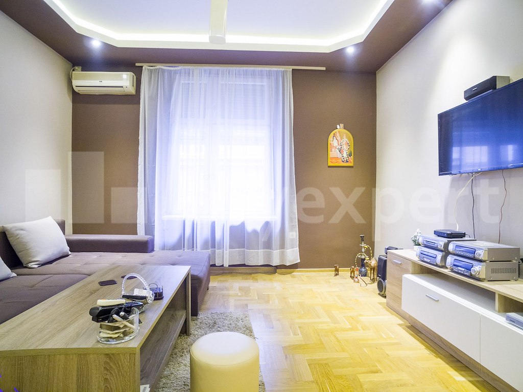Stan za izdavanje BEZ PROVIZIJE: Jednosoban, 30m², Koče Kapetana, Vračar - 450€