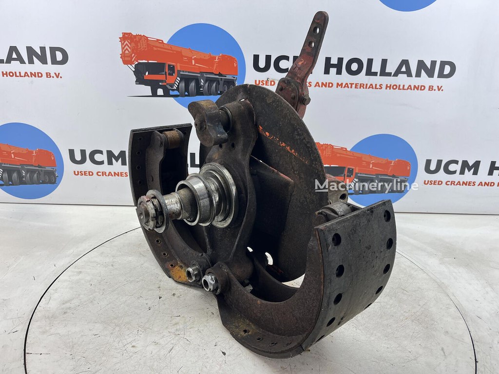 Liebherr LT 1055 Steering knuckle axle 2 upravljački zglob za autodizalice