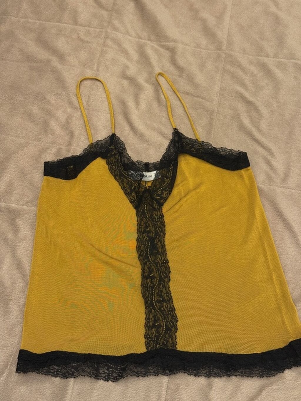 ZARA Knit ženski top na bretele Model: slip/cami top sa tankim