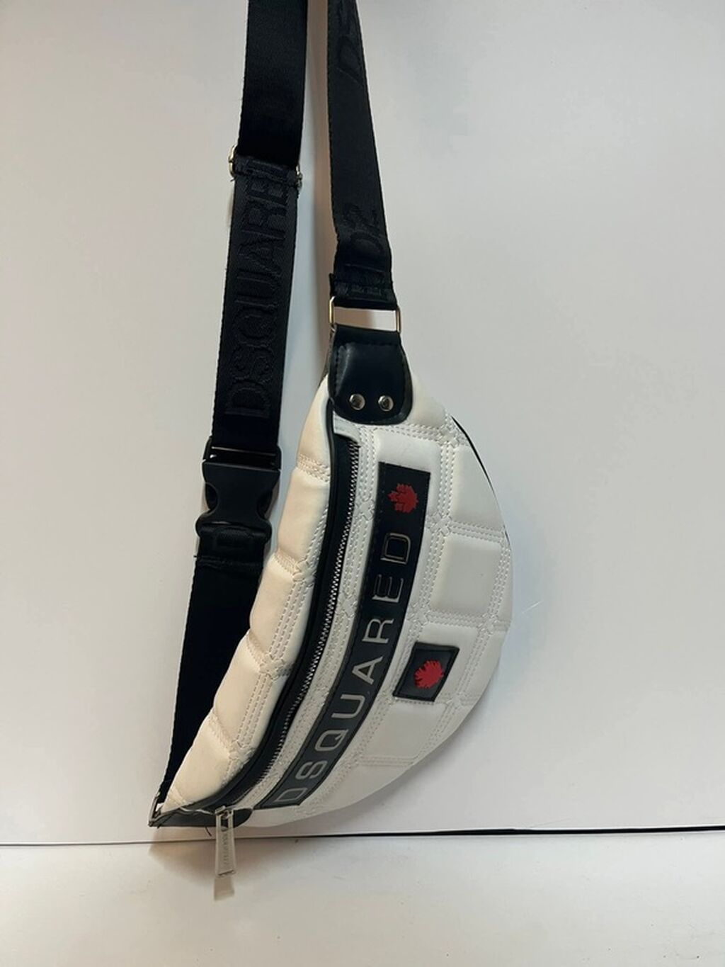 ✨DSQUARED2 muška crossbody/waist torbica ✅3600 din